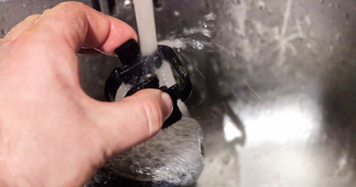 How to Clean Your Insulated Cup Properly? - BeePail the BLOG