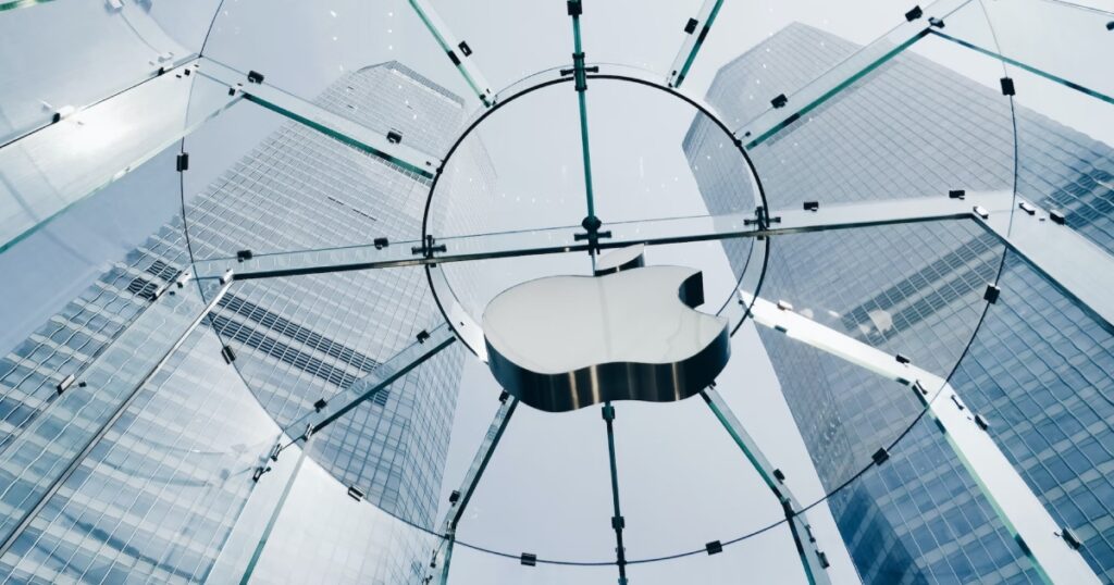 The Importance of Employees in Apple's Company Culture - BeePail the BLOG